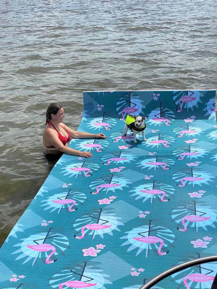 The Best Floating Water Mats and Floating Foam Mats Compared