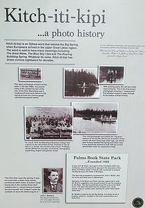 Kitch-iti-kipi - Big Spring in Michigan