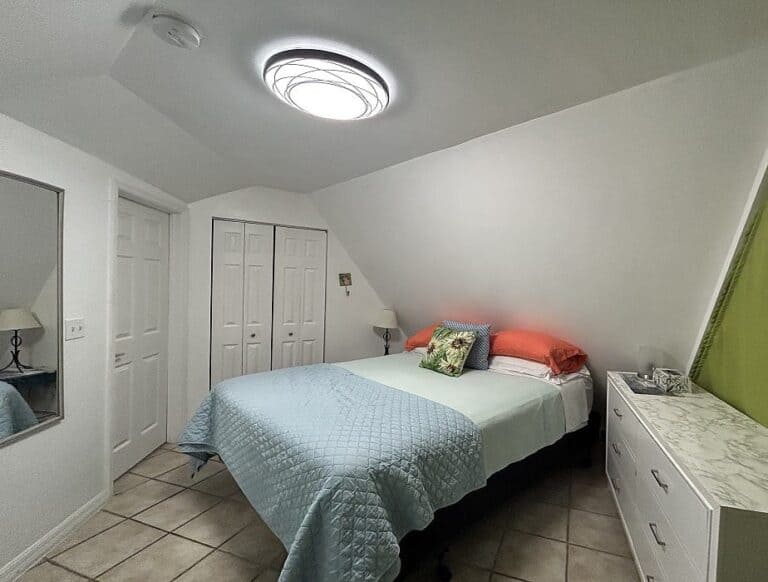 Pyramids in Florida You Can Stay In!