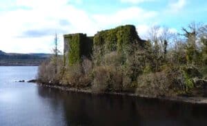 Innes Chonnel Castle: Loch Awe's Historic Scottish Fortress